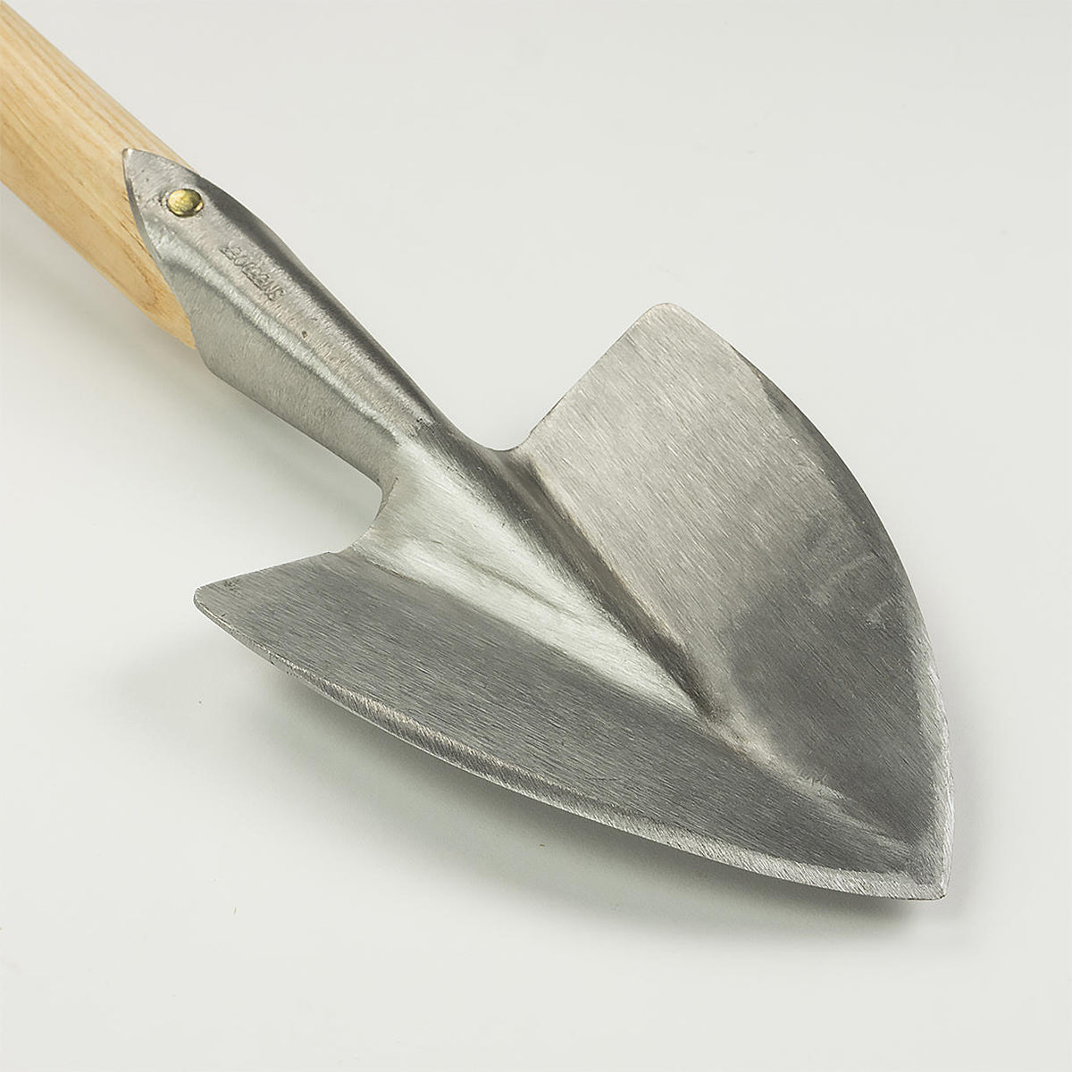 Buy Sneeboer Great Dixter Planting Spade — The Worm that Turned ...