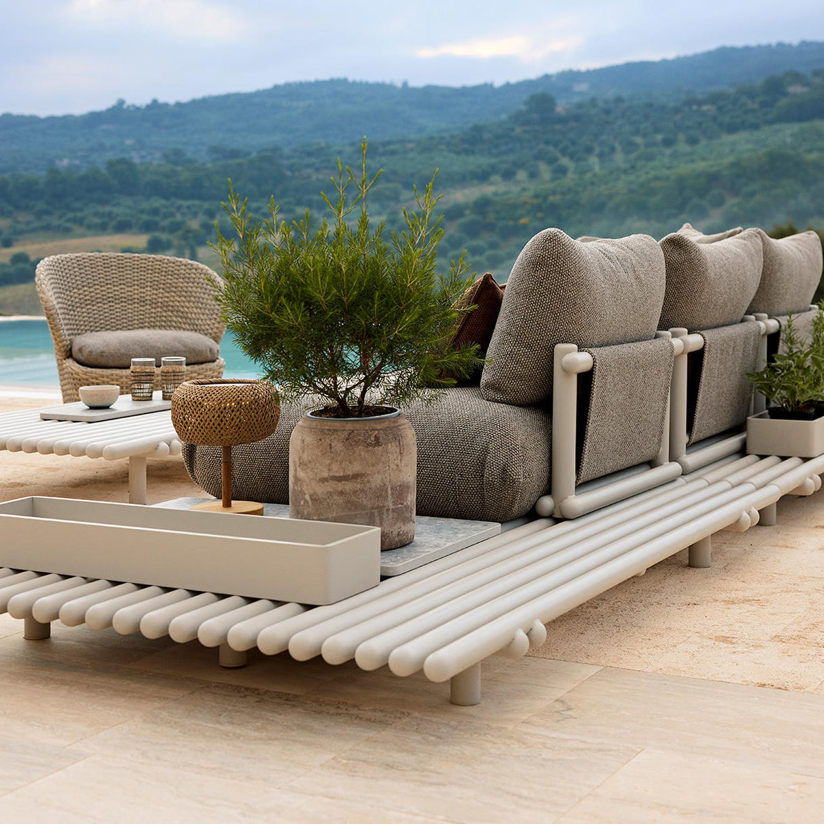 Buy Sticks Platform Modular Aluminium Seating — The Worm that Turned ...