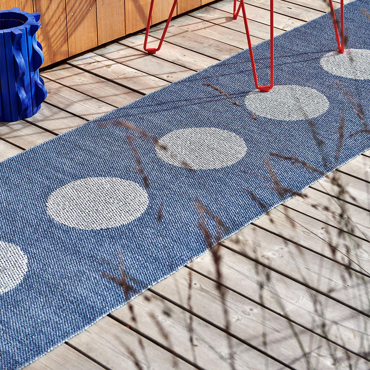 Buy Vera Pop Long Outdoor Runners — The Worm that Turned - revitalising ...