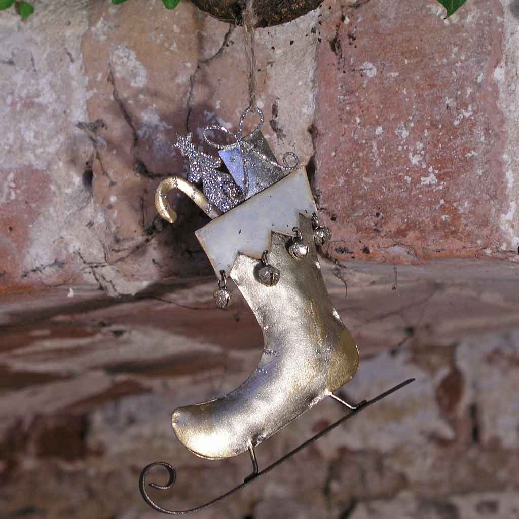 Buy Single Ice Skate - Small — The Worm that Turned - revitalising your ...