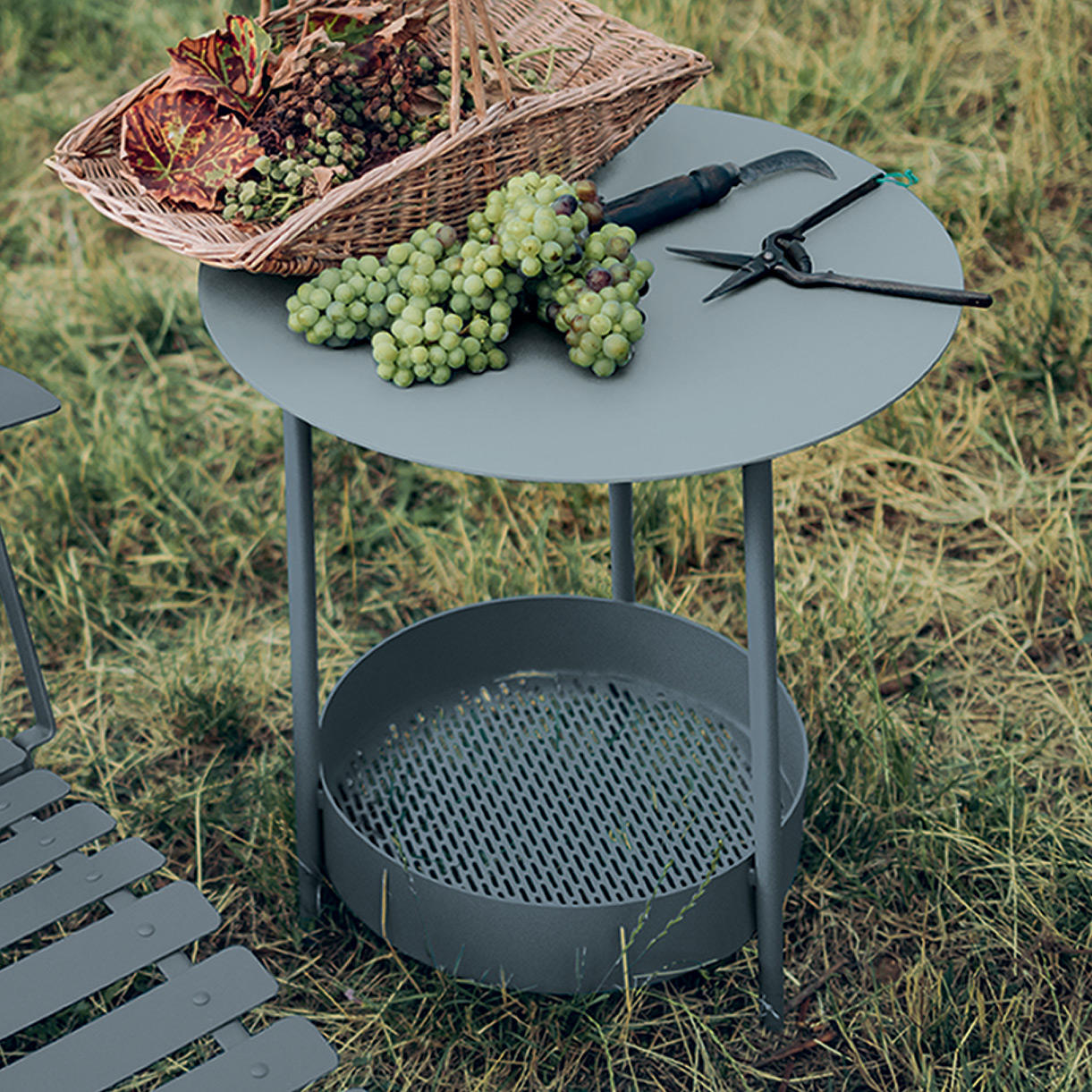 Buy Salsa Pedestal Table — The Worm that Turned - revitalising your ...