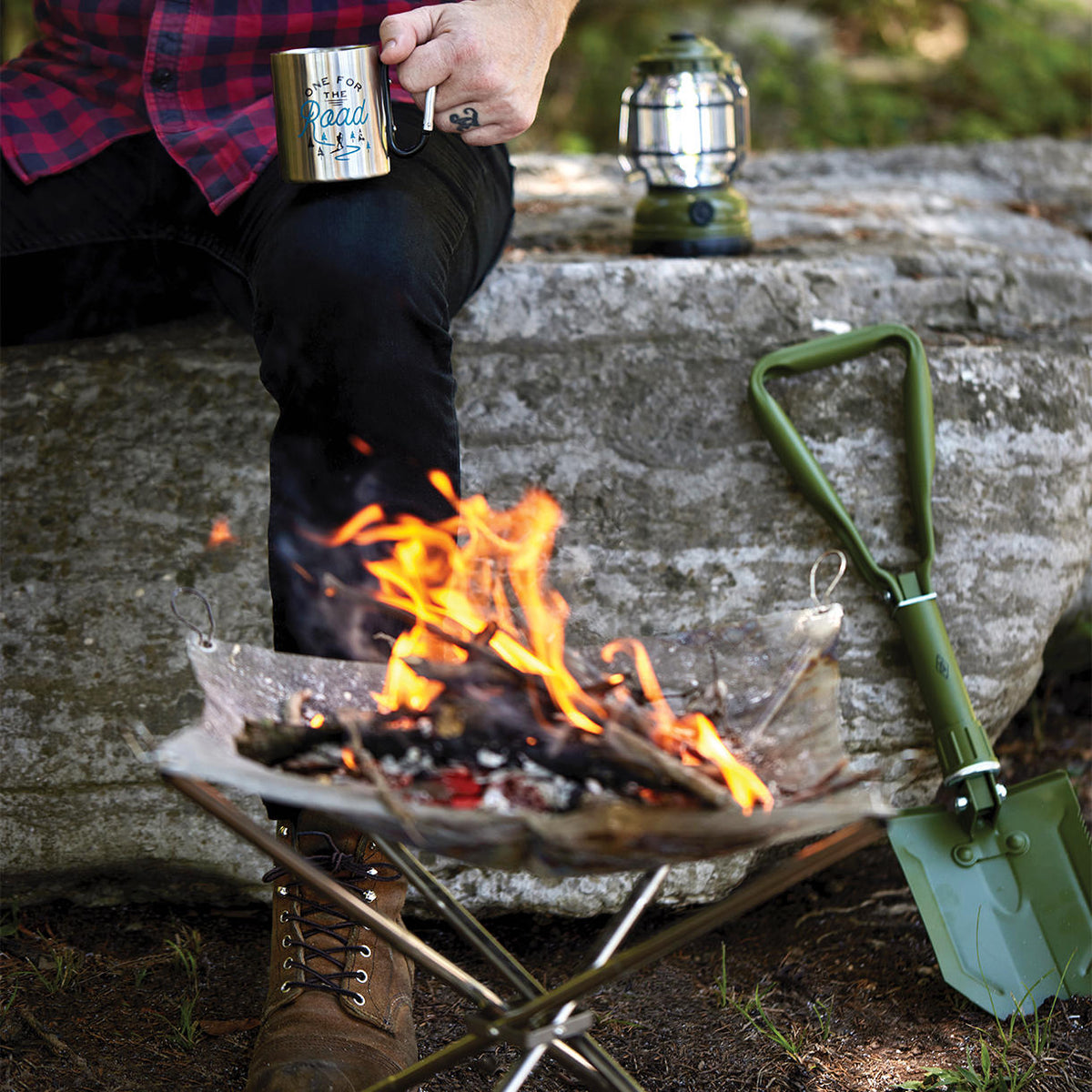 Buy Portable Folding Shovel — The Worm that Turned - revitalising your ...