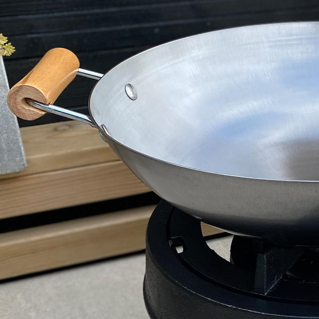 Buy Hot Wok Extra Large 35cm Wok Pan — The Worm that Turned ...