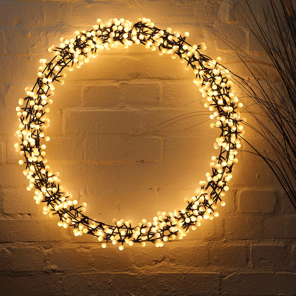Buy Opulent Outdoor Illuminated Berry LED Wreath — The Worm that Turned ...