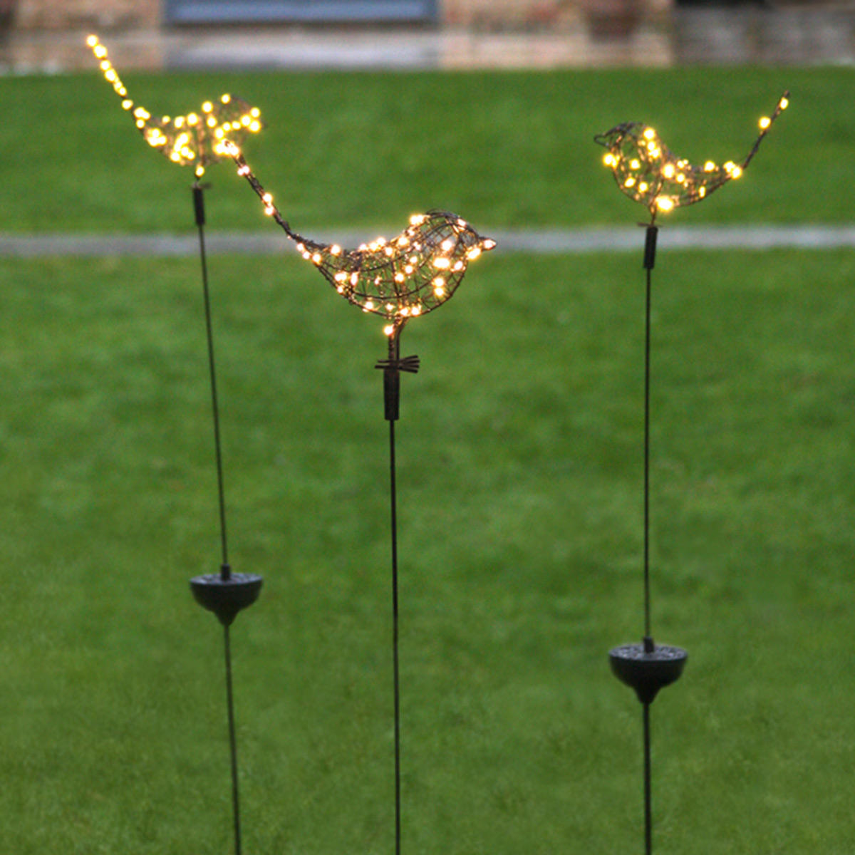 Buy Solar Robin Light on a Stake — The Worm that Turned - revitalising ...